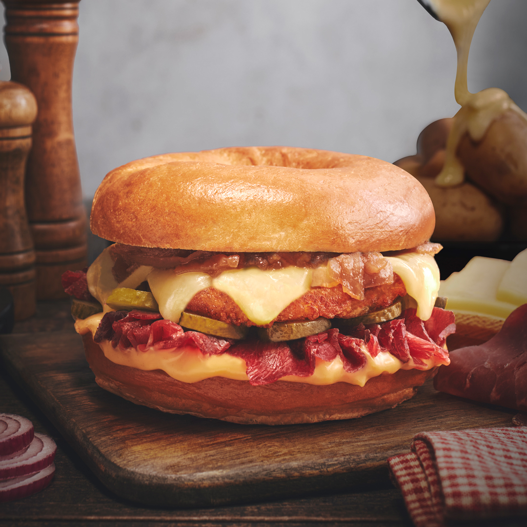 Bagel Selection : Le Triple Raclette • BAGELSTEIN • Bagels & Coffee shop